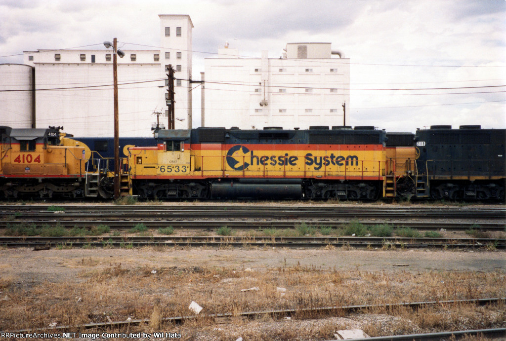 CSX GP40 6533